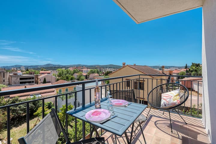 Studio Rénové Avec Terrasse – Centre & Plage à Pie - Le Lavandou
