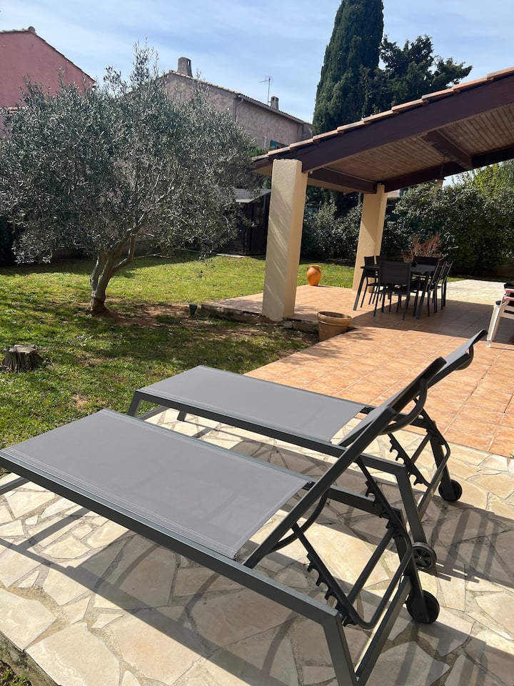 Maison De Plain Pied Sur Terrain Clos De 600 M² - La Seyne-sur-Mer