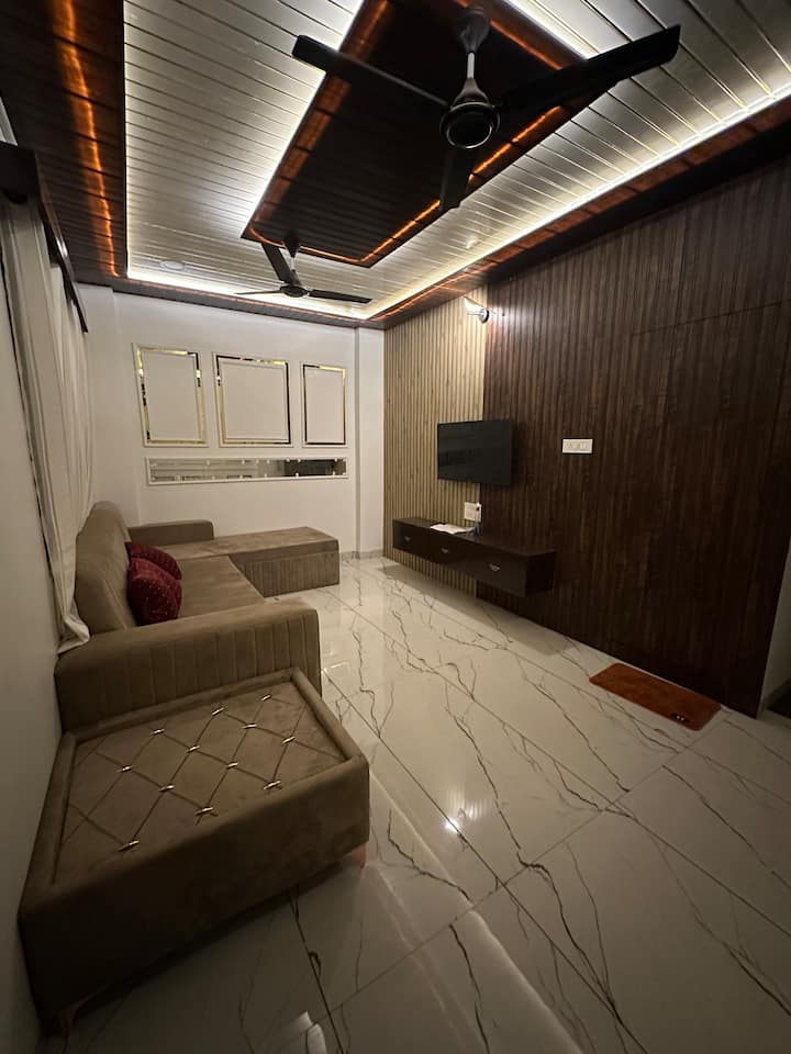 Sky Nest Indore – Luxury 2bhk Rooftop Villa - India