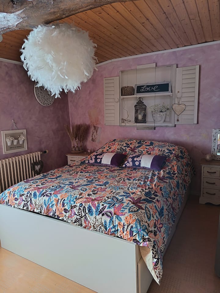 Chambre Lilas - Les Epesses