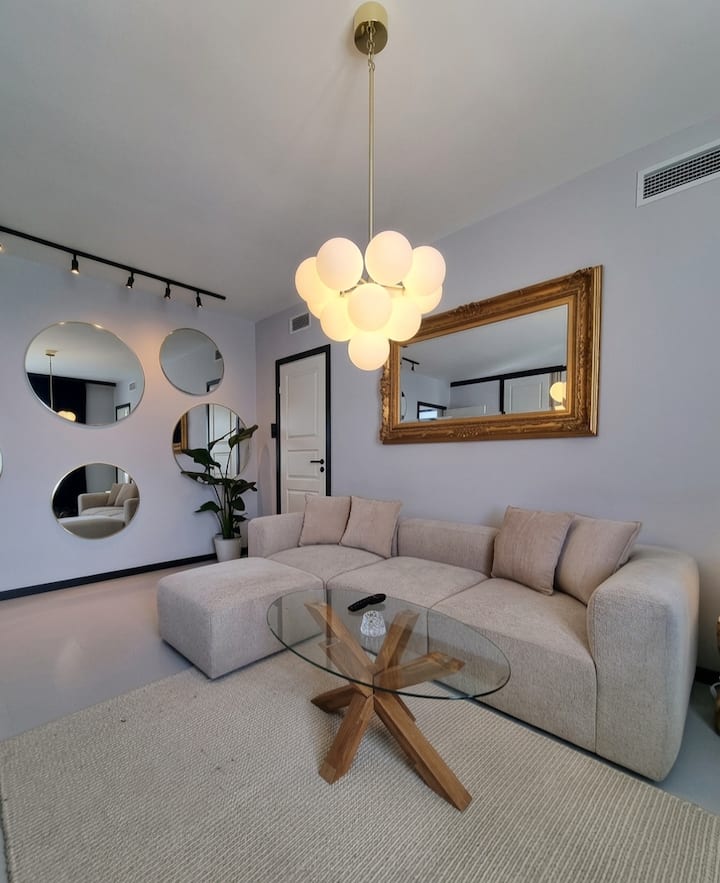 Two Bedroom Apartment With Balcony And Sea View - Alesund