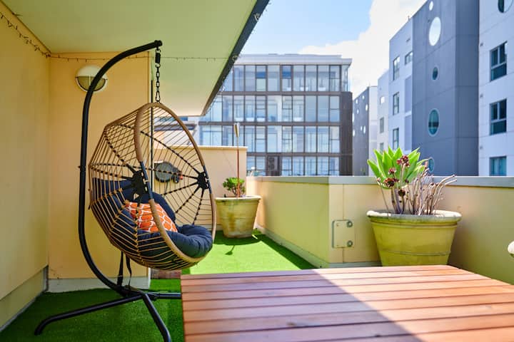 City-view Apartment, Pool, Gym, Tennis + Parking - 英格爾伍德