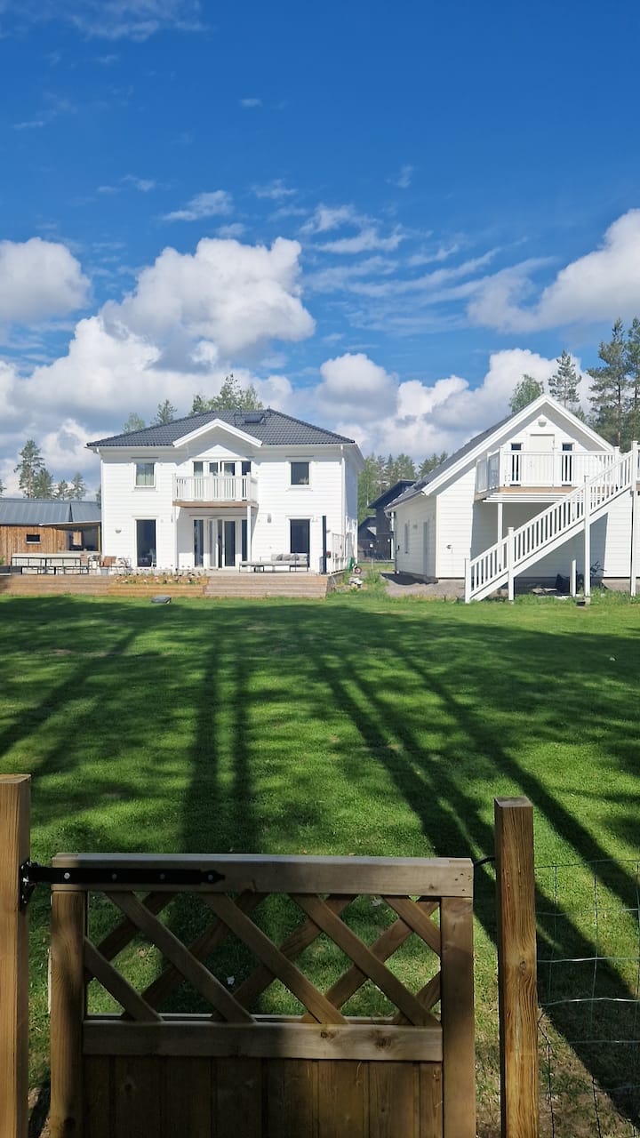 Ahlbergsvillan - 希爾