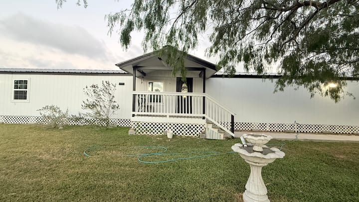 Your Fishing Escape In Arroyo City - Arroyo City, TX