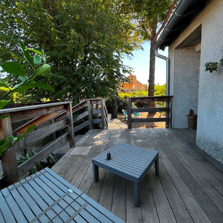 Gîte Des Romarins
Petite Camargue - Vauvert
