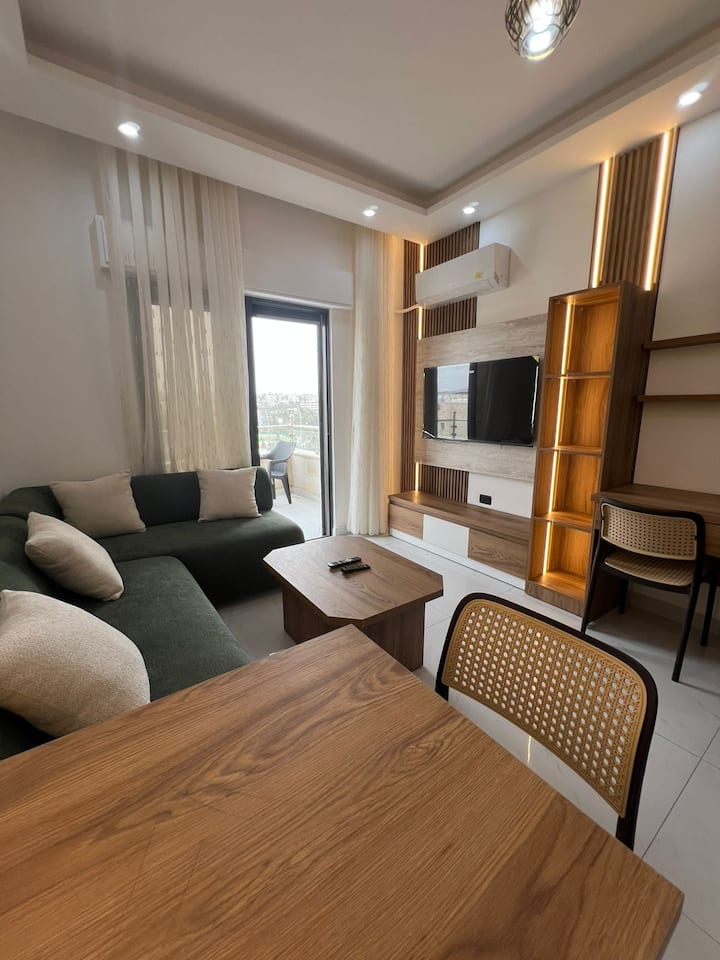 Modern Apartment In Prime Location Near Everything - Amman