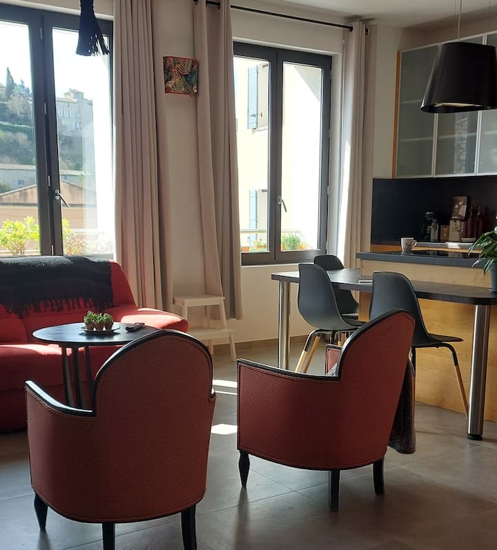 Appartement Calme 70 M² En Centre-ville - Vaison-la-Romaine