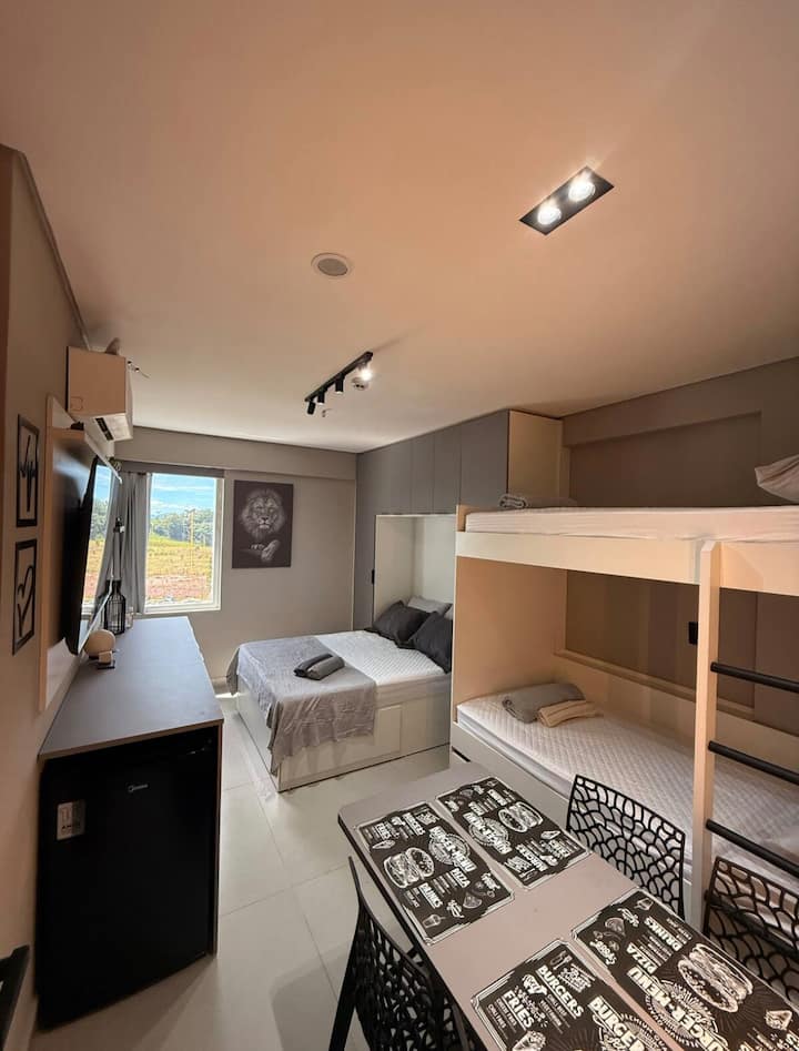 Studio High Tech 25 - Arujá