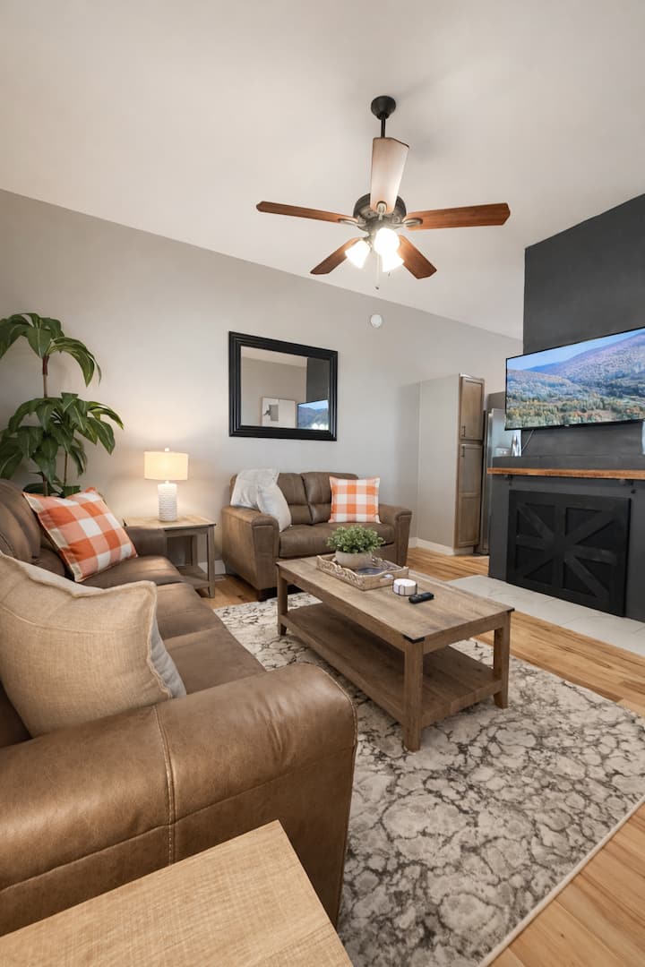 Downtown Area Cottage | Near Stadium & Breweries - Knoxville, TN