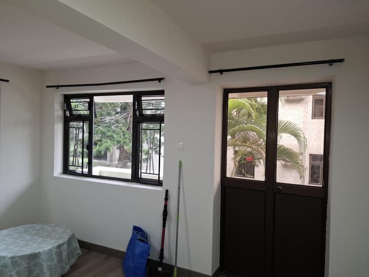 Simple 2-bed Apartment In A Quiet, Green Location - Discovery Bay