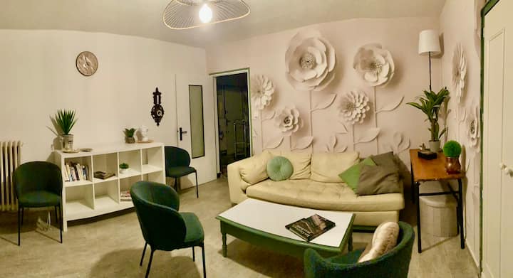Grand Gîte T5 à Tours, Dans La Forêt - Chambray-lès-Tours