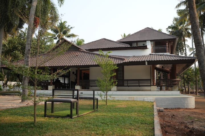Farm Stay Villa For 6 | Nature Nest, Pollachi - Pollachi