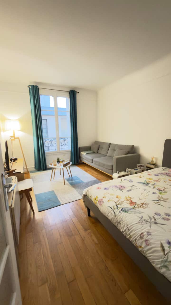 Petit Nid Cosy Pour Escapade Parfaite - Paris