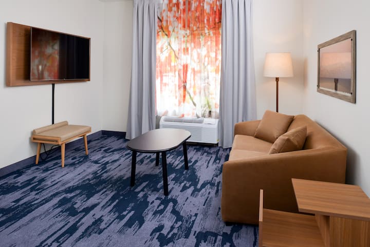 Comfort Near At&t Stadium + Breakfast - Arlington, TX