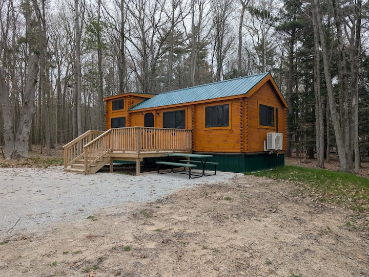 Loft View Cabin | 3 Min To Silver Lake Sand Dunes - Pentwater, MI