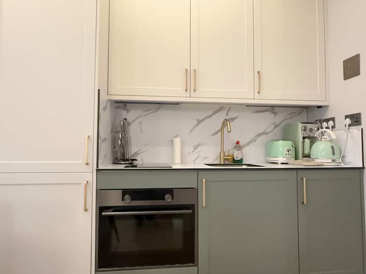 Brand New Cosy Flat In Camden - Londres