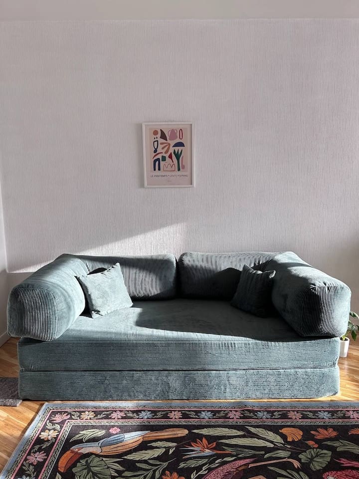 1br Flat | Bed And Sleeper Sofa - Carmarthen