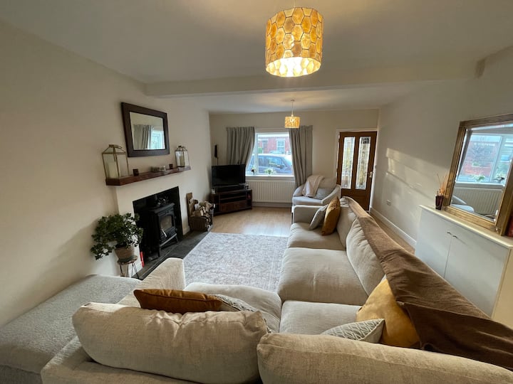 Birkdale Golf Stay ~ Willow Cottage ~ - Southport