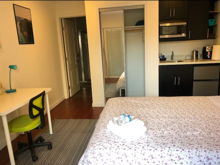 33d3parkside Spacious New Studio W/private Entranc - San Francisco, CA