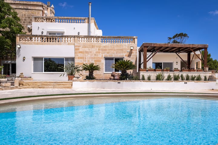 Villa Barumbara Tal - Laring - Malta
