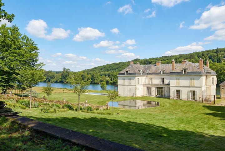Séjour Unique Dans Un Château Historique Et Privé - Fontainebleau