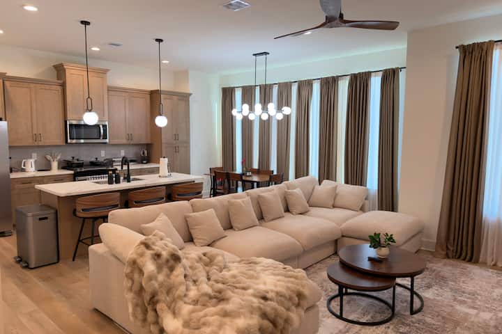 New Cozy Home Mins From Downtown| Med Center| Nrg - Houston, TX