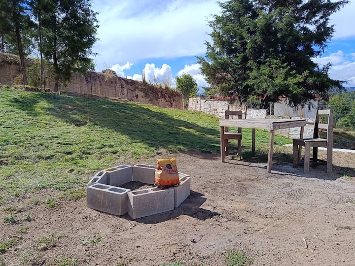Casa De Campo, Cerca De La Ciudad - Cantel