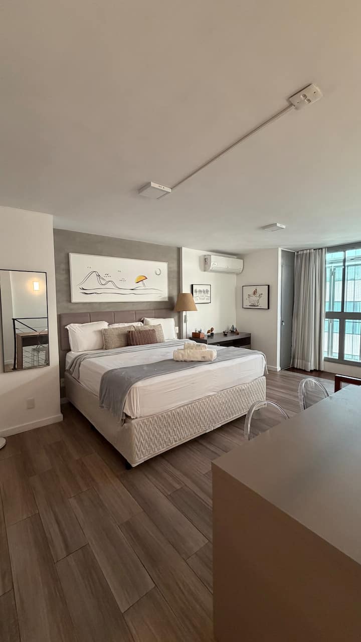 Studio Duplex Charmoso Rj | Design + Conforto - Rio de Janeiro