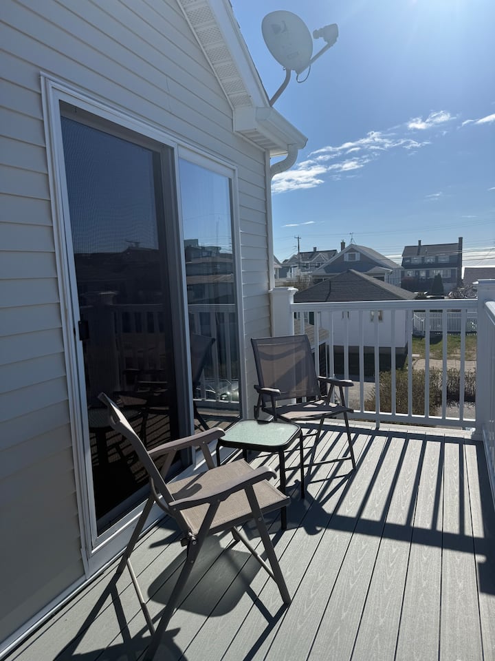 Charming Wells Beach Condo - Wells, ME