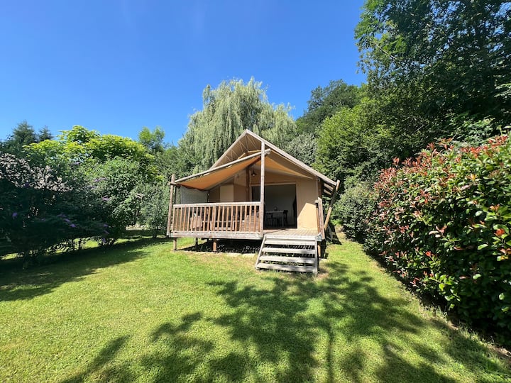 Tente Lodge Vue Pyrénées – Nature & Confort - Seix