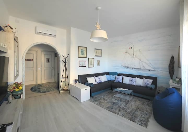 Giuly Sole E Sale - Portovenere