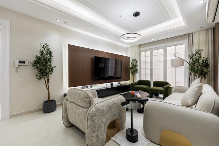Modern 3br Flat In Al-taawun | Self-entry - Riyadh