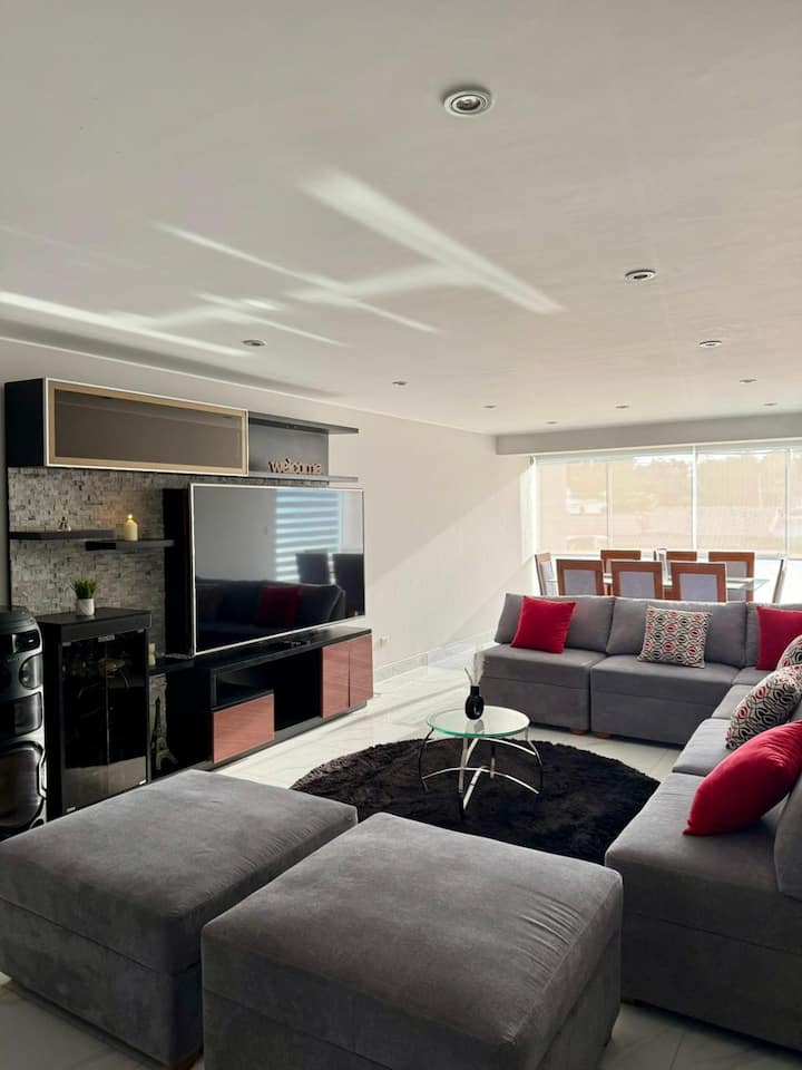 Amplio Y Moderno | Ac+gym+cochera | Embajada Usa - Peru