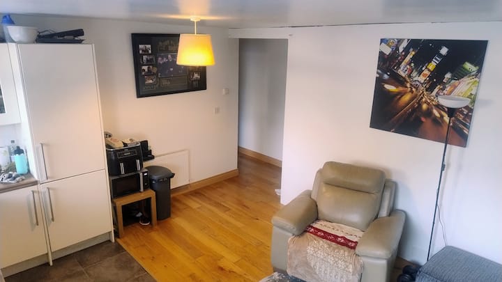 Big Double Room-king Bed-nice View-10 Min To City. - Portmarnock