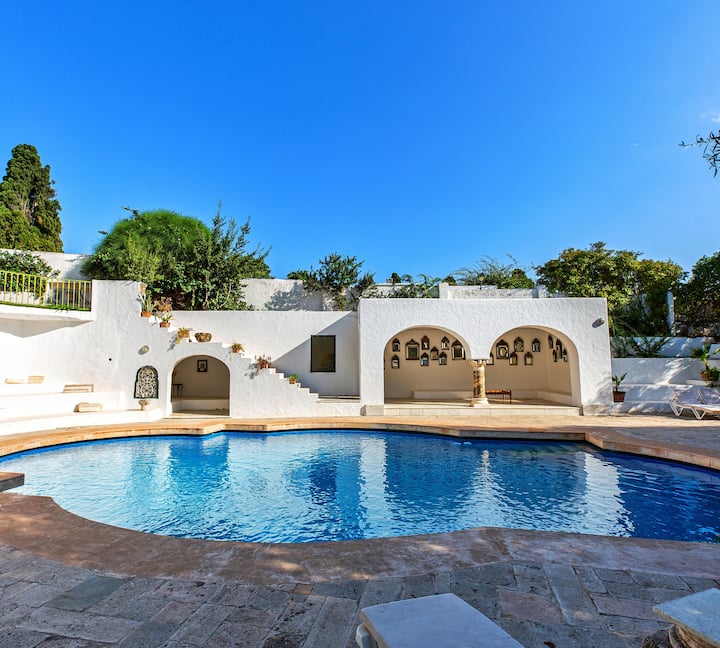 Omar El Khayam Palais Historique B&b & Piscine - Sidi Bou Saïd