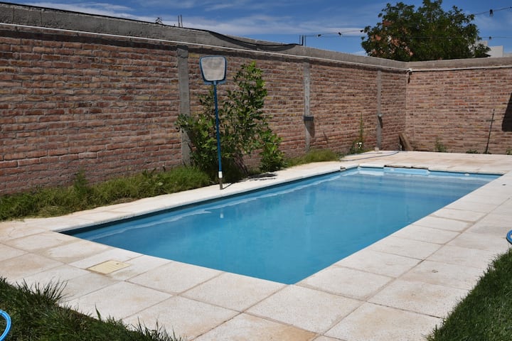 Alojamiento Seguro, Tranquilo Y Privado. - Cinco Saltos