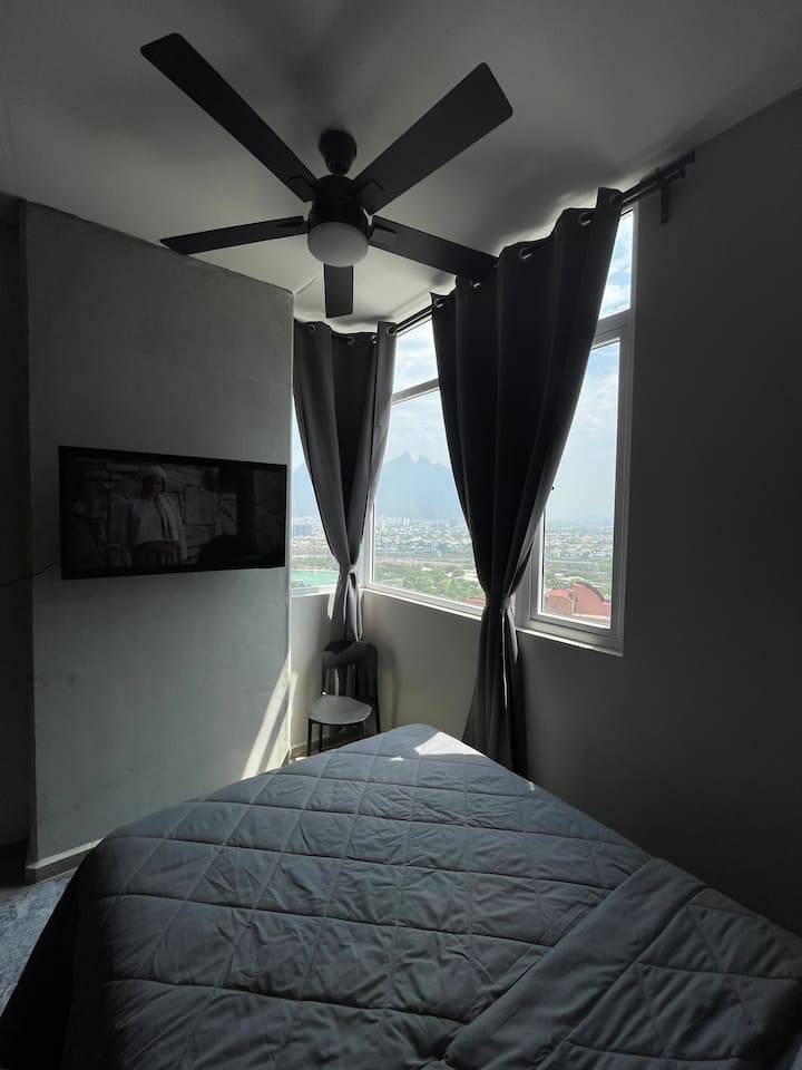 Loft Moderno En Centro De Mty Junto A Santa Lucia - Mexico