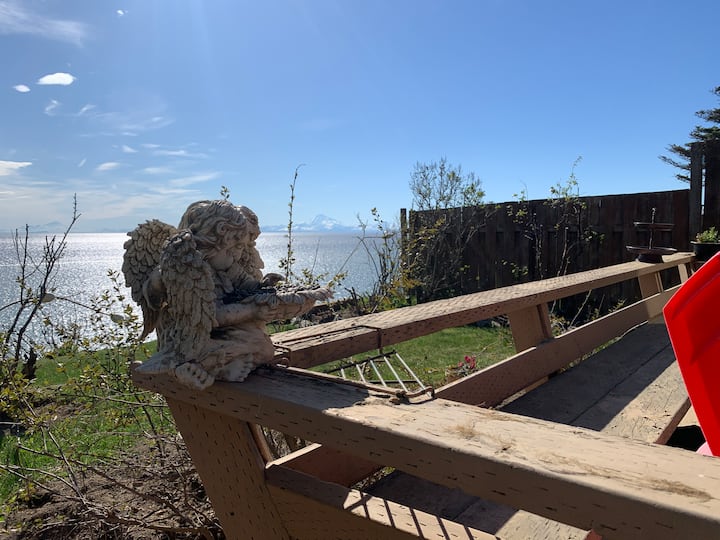 Opal’s Sea View - Kenai, AK