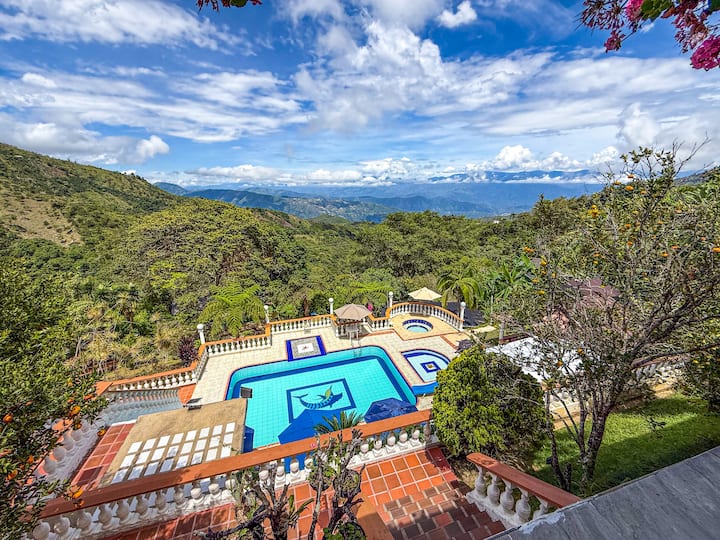 Casa Finca Marly, Ideal Para Grupos Grandes - San Jerónimo