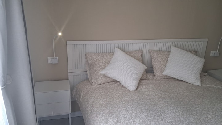 Black And White Family Home.
Air Conditioning - Portofino