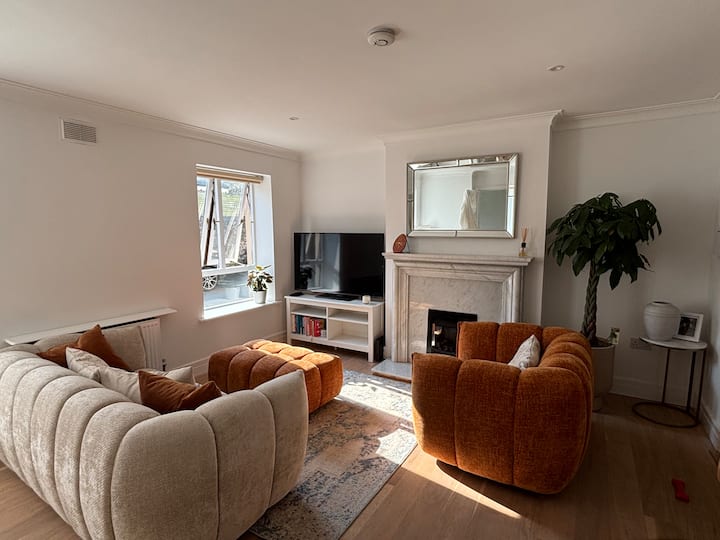 Room In The Heart Of Malahide Village - Portmarnock