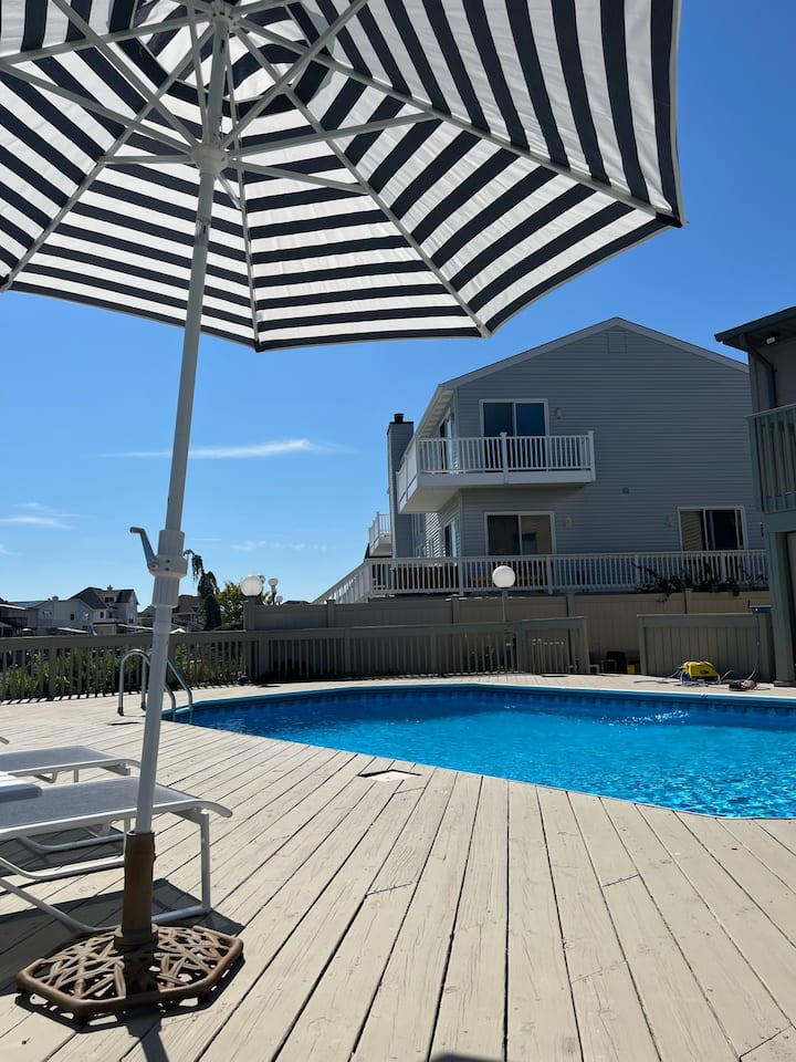 World Cup Mansion For Rent. Near The Beach - Toms River, NJ