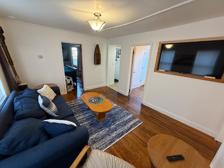 Lake Ontario, Breitbeck Park, Launch 2 Blocks Away - Oswego, NY