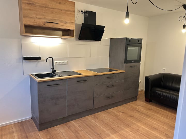 Möblierte Wohnung Mit Stellplatz - Neuenstein