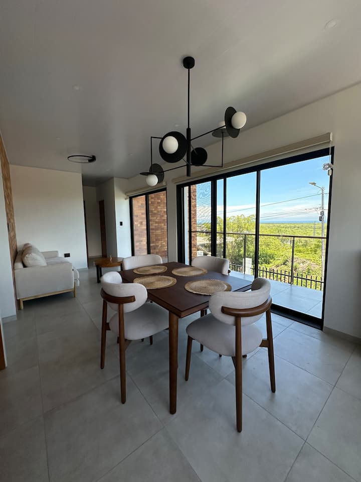 2br Moderno Con Piscina + Vista Increíble - Galápagos Islands