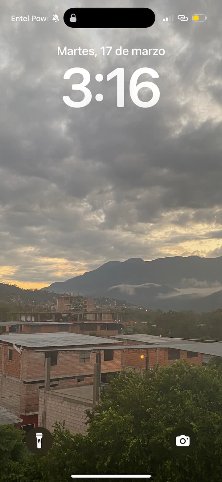 Casa Completa + Cochera + Vista Y Buena Ubicación - La Merced