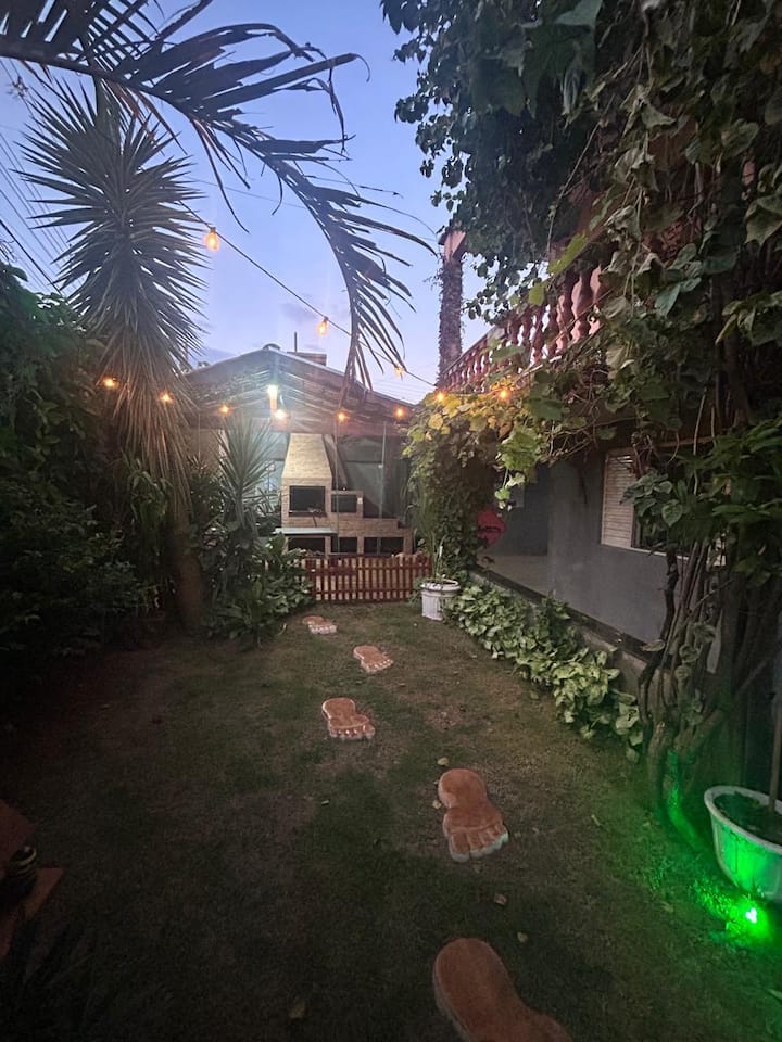 Casa Aconchegante Com Churrasqueira - São José dos Pinhais