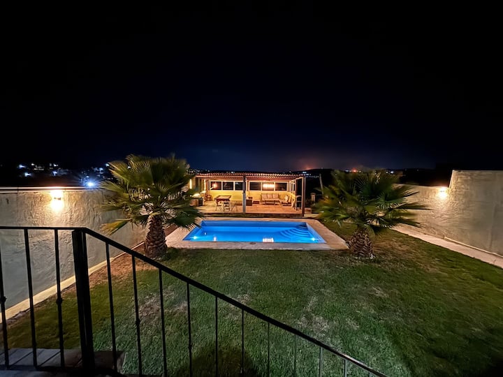 Casa De Descanso Con Alberca Y Vista A La Laguna - Querétaro