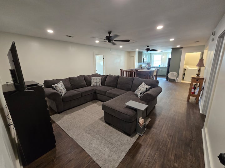 Highland Gardens | Cozy 3br Near Jackson Hospital - Montgomery, AL