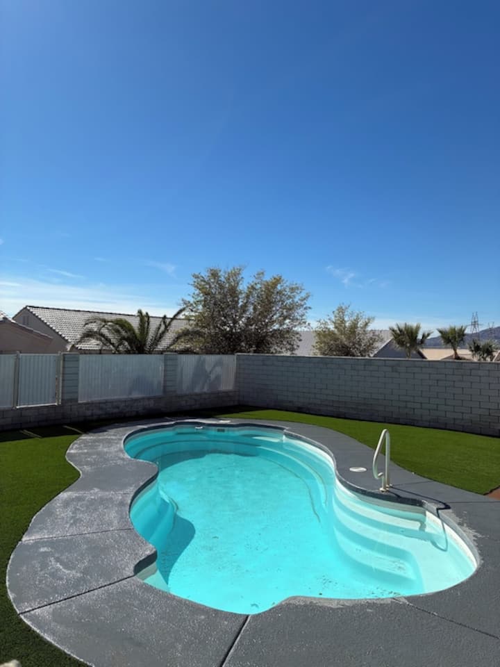 Pool Home Min. From The Casino’s, River & Lake - Bullhead City, AZ